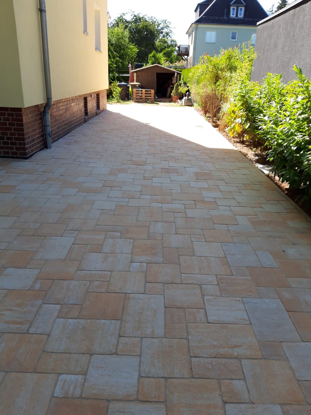 Pflaster und Wegebau
